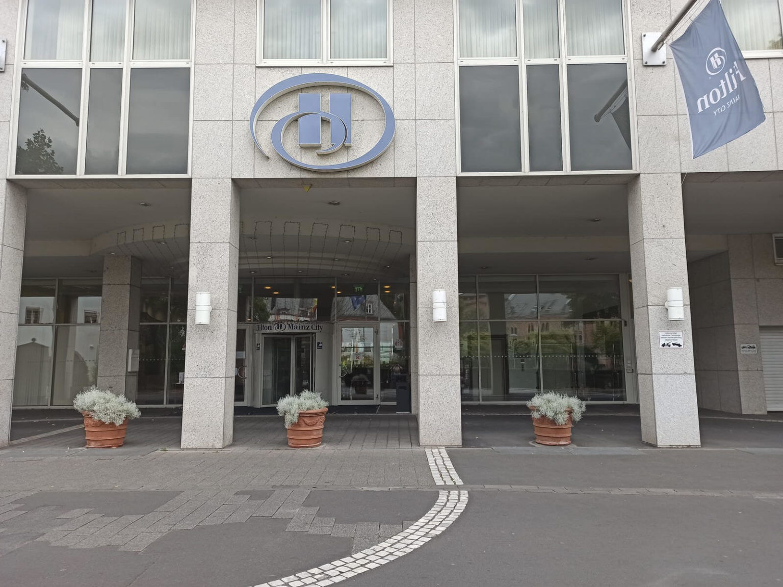 Review: Hilton Mainz City in Zeiten von Corona | meilenoptimieren