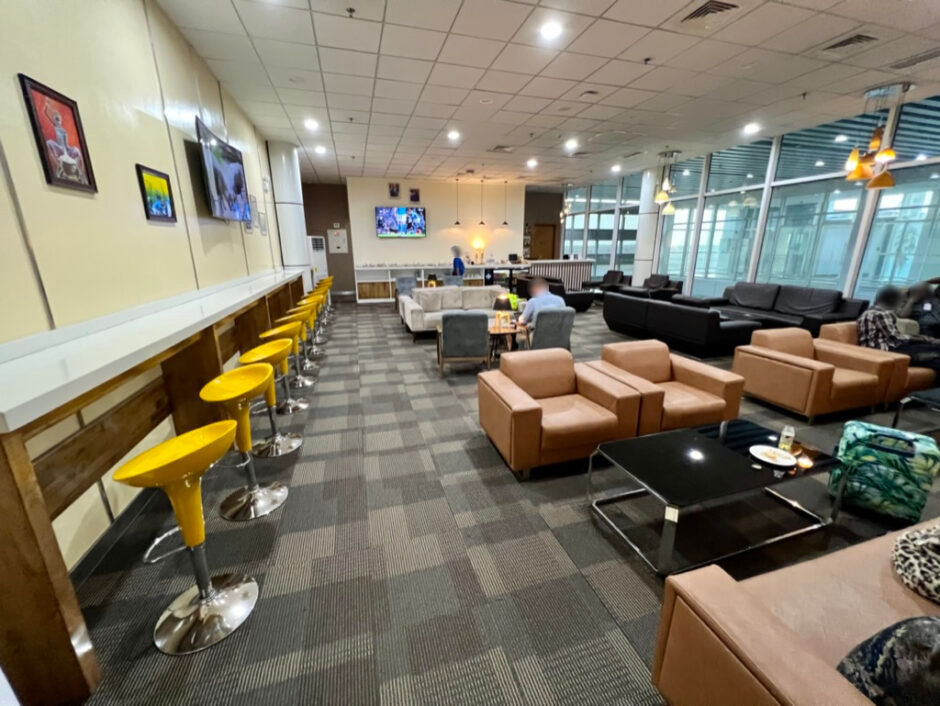 Review: Sanbra Business & Priority Lounge Monrovia | meilenoptimieren