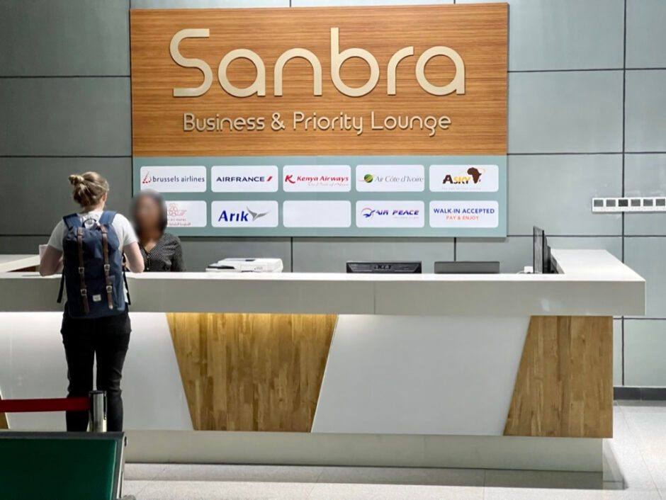 Review: Sanbra Business & Priority Lounge Monrovia | meilenoptimieren