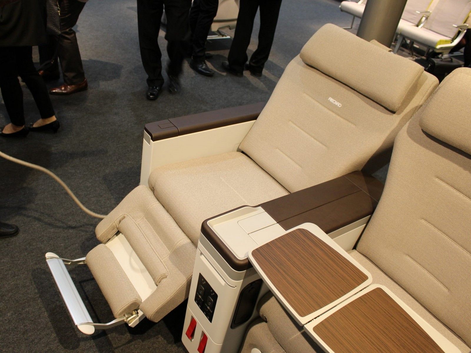 Die Business Class Sitze von Recaro | meilenoptimieren