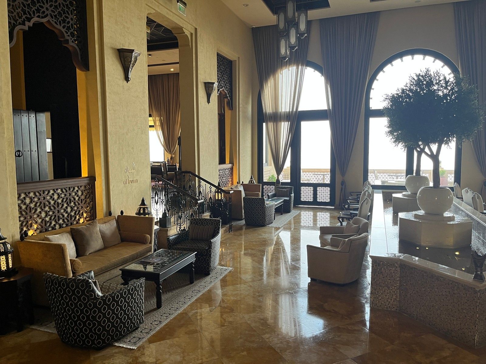 Review: Qasr Al Sarab Desert Resort | meilenoptimieren