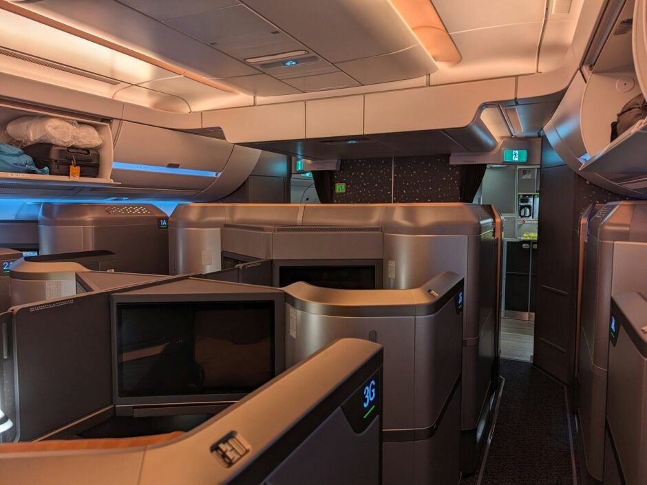 Alle Starlux Airlines First Class Strecken | meilenoptimieren