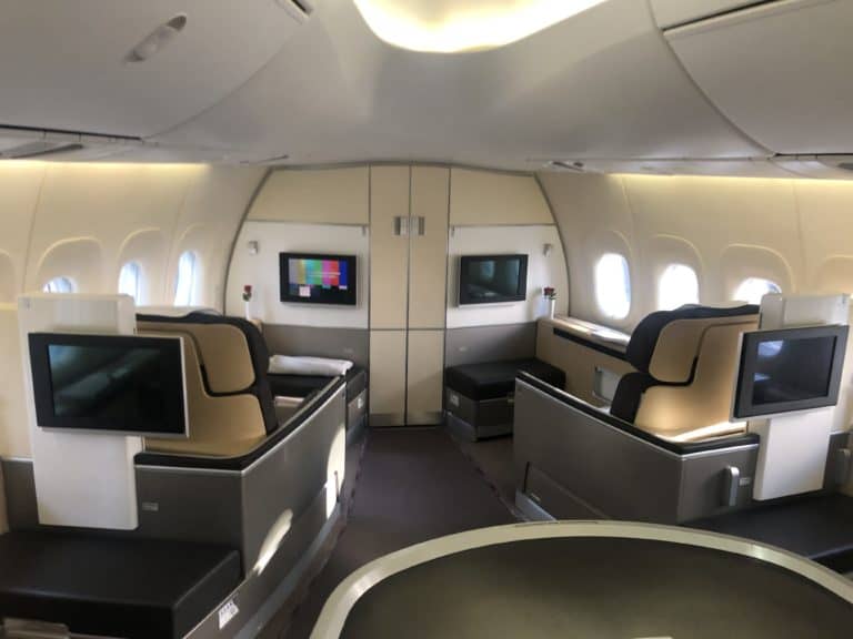 Alle Lufthansa First Class Strecken 2025/2026 | meilenoptimieren