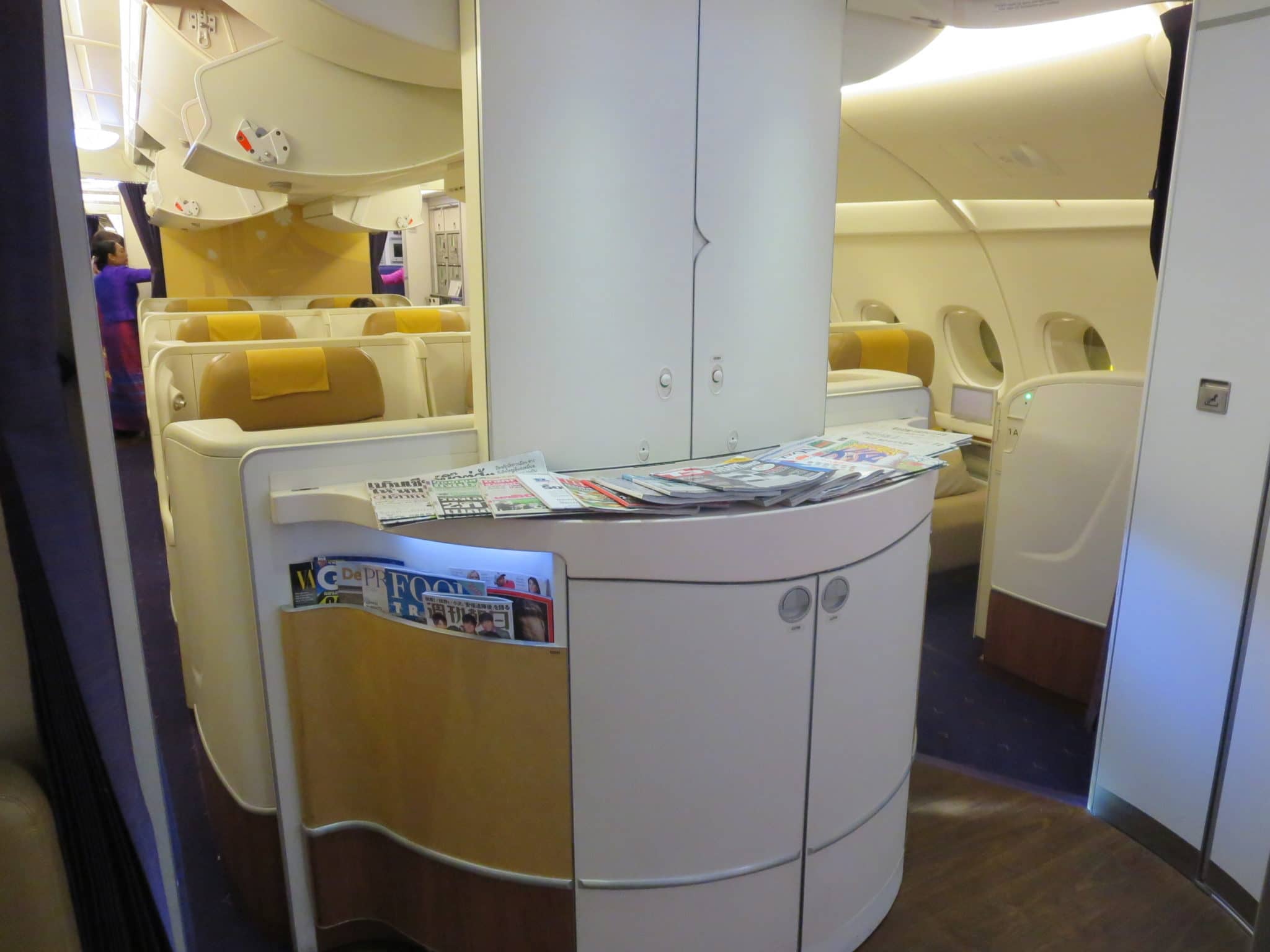 Review: Thai Airways First Class A380 (BKK - KIX)